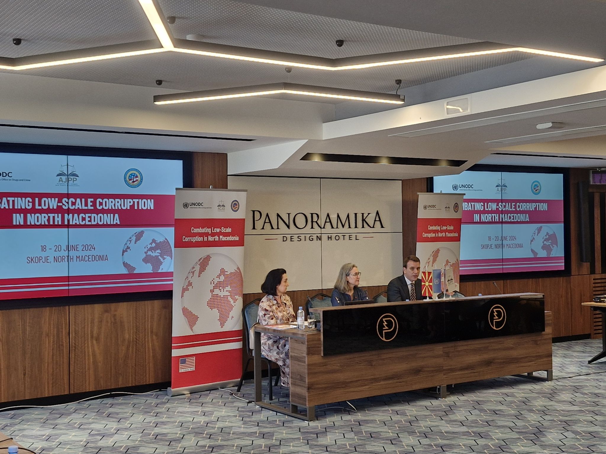 БОРБА ПРОТИВ СИТНАТА КОРУПЦИЈА ВО СЕВЕРНА МАКЕДОНИЈА Akademija Za Sudii I Javni Obviniteli